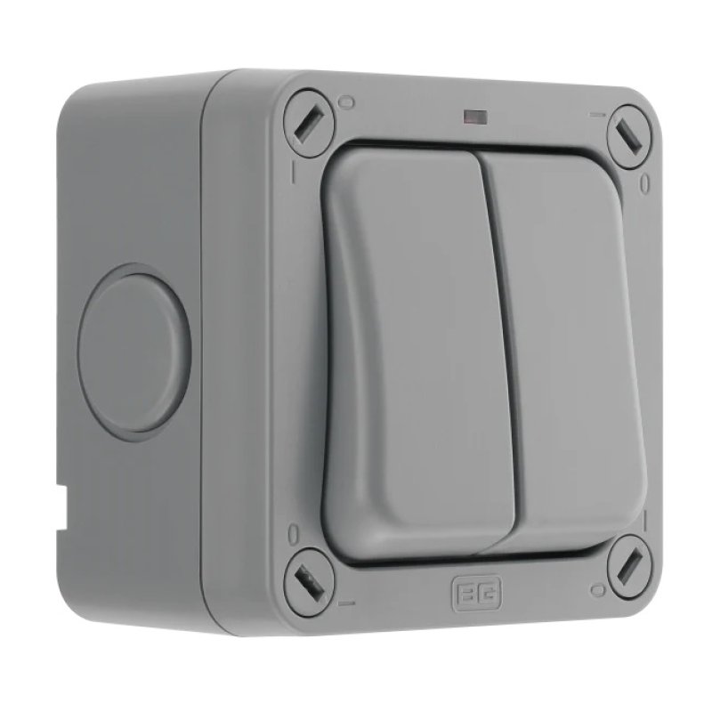 Exterior 2 Way Switch | Holbury Hardware Stores